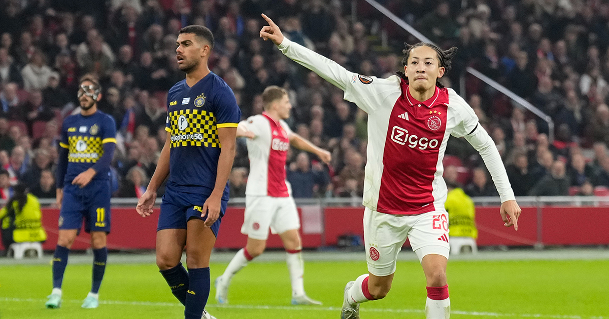 Fitz-Jim verdient plek op wallpaper na ruime zege op Maccabi Tel Aviv