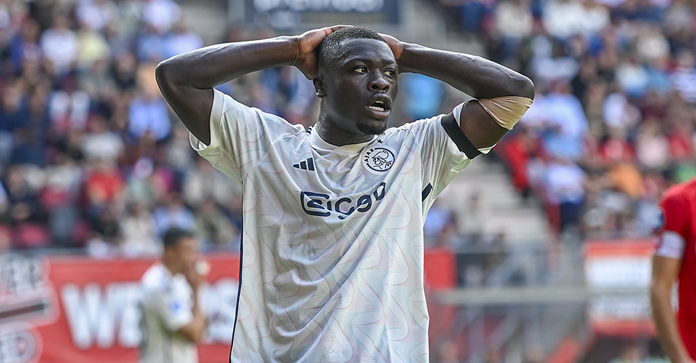 Brobbey weet niet goed waarom het zo slecht loopt bij Ajax