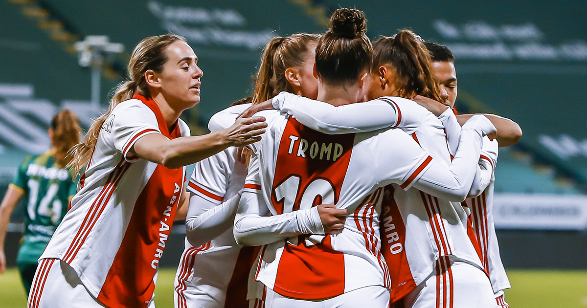 Ajax Vrouwen sluit reguliere competitie af met zege op ADO
