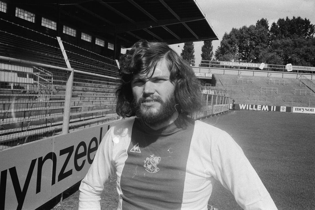 Hulshoff overleden op 73-jarige leeftijd - Supportersvereniging Ajax