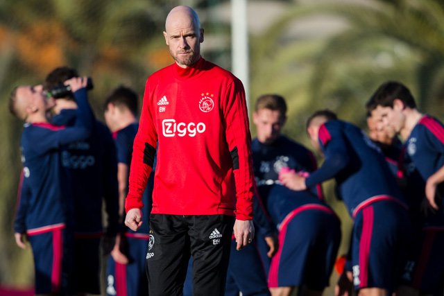 Ten Hag, de Ajacieden en de vijfde colonne - Supportersvereniging Ajax