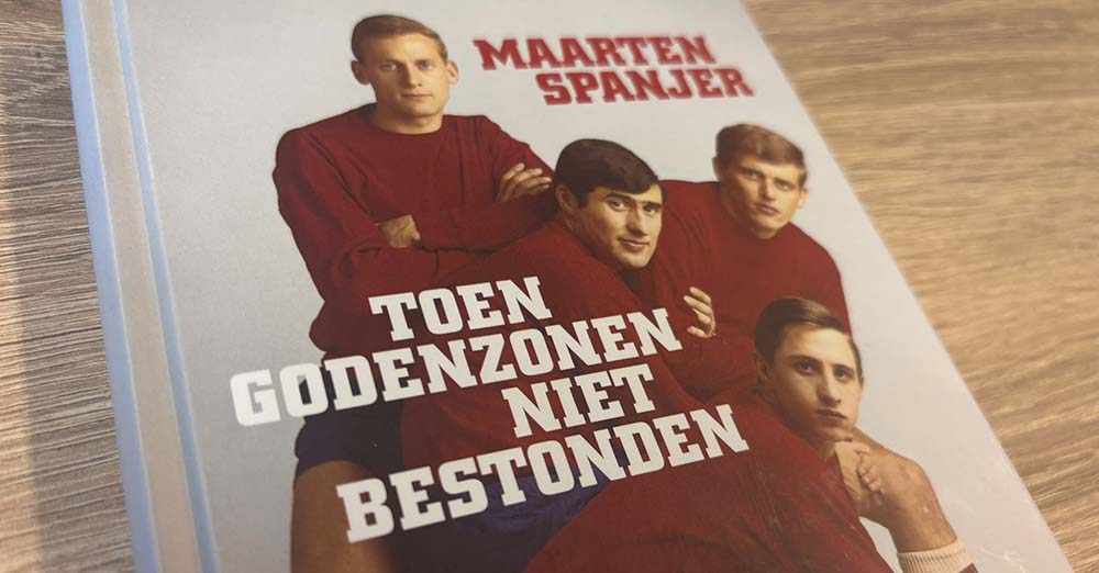 Maarten Spanjer deelt heerlijke Ajaxverhalen bij expositie in ...