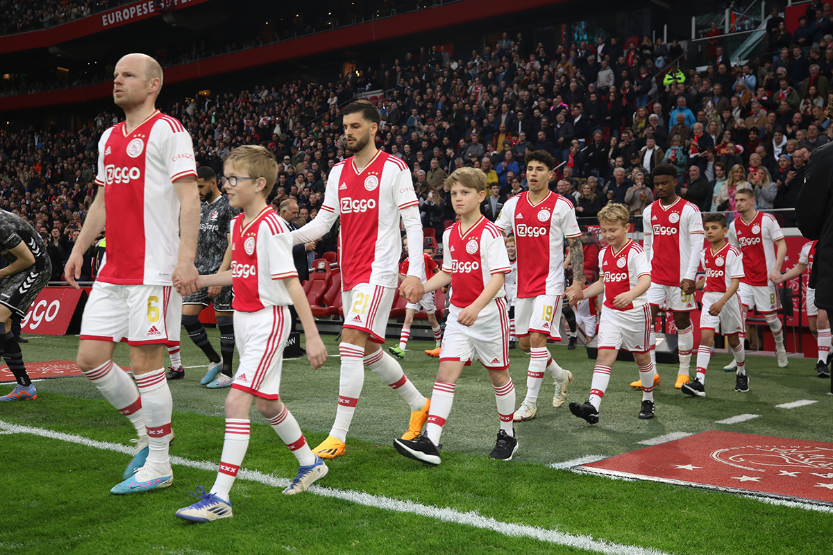 Word mascotte bij Ajax - FC Utrecht!