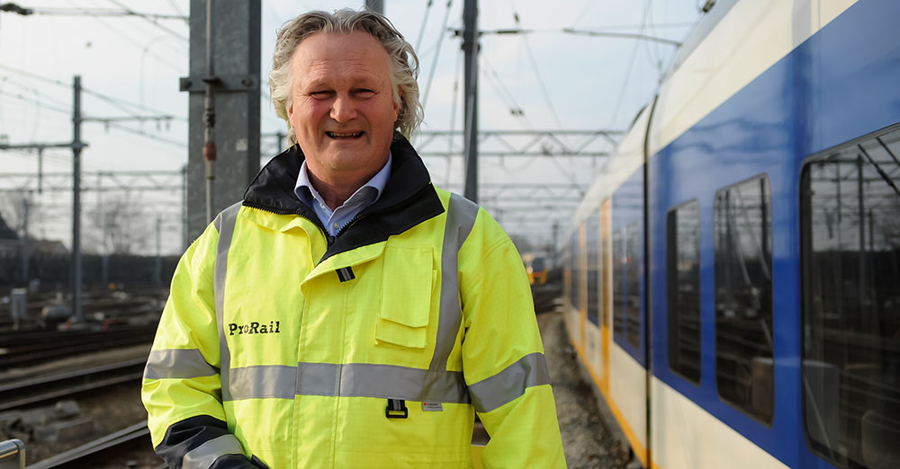 Wie is Eringa, de opvolger van Meijaard als rvc-voorzitter van Ajax?