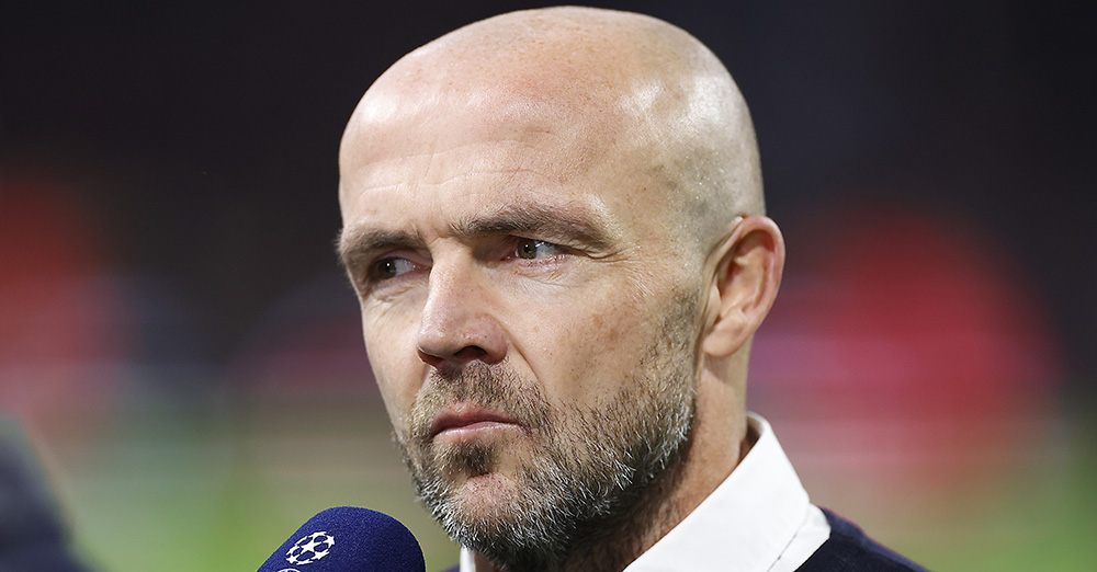 Schreuder maakt groot compliment aan luidruchtige Ajaxsupporters