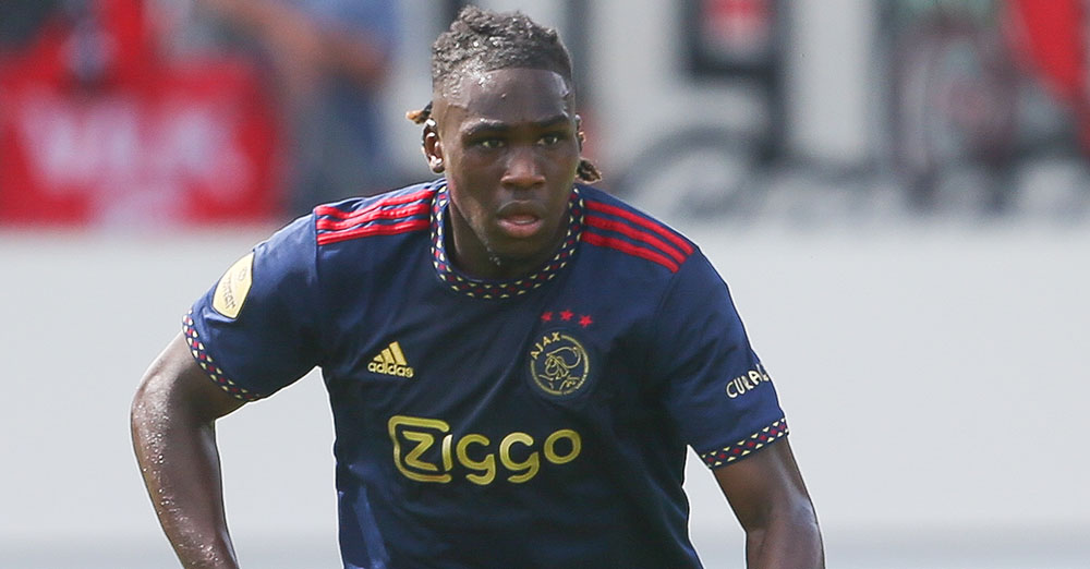 Bassey debuteert ook op onze wallpaper van Sparta-uit!