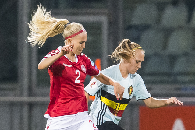 Line Røddik verruilt FC Barcelona voor Ajax Vrouwen ...