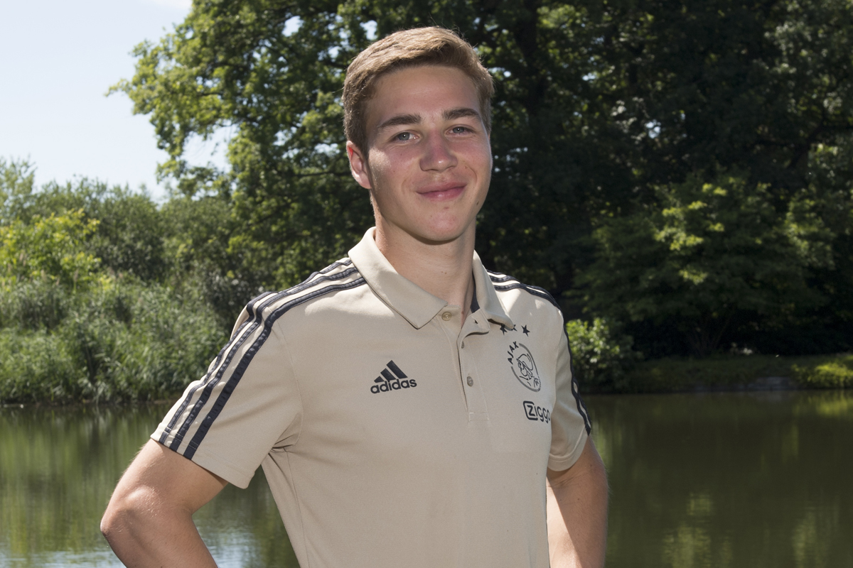 Eiting is nog niet bezig met de Allianz Arena - Supportersvereniging Ajax