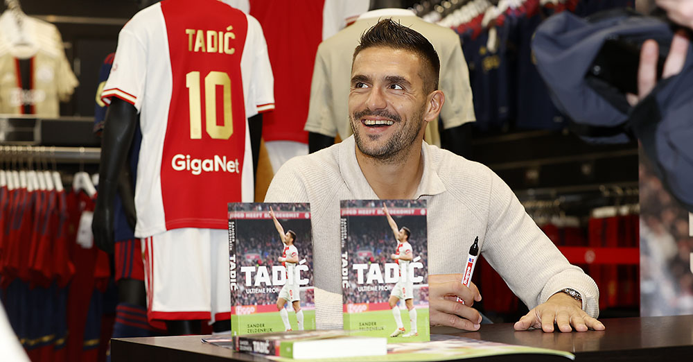 Krijg als lid van SV Ajax korting op Tadic-biografie!