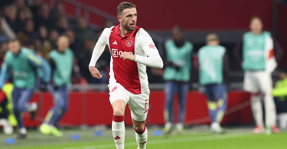 Henderson zorgt voor bizarre plotwending en stelt te willen blijven
