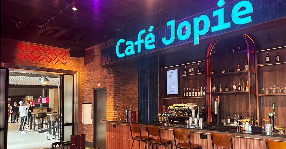 Nieuw Café Jopie is meer dan klaar voor Ajax - Telstar!